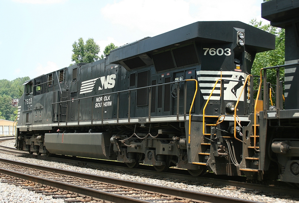 NS 7603